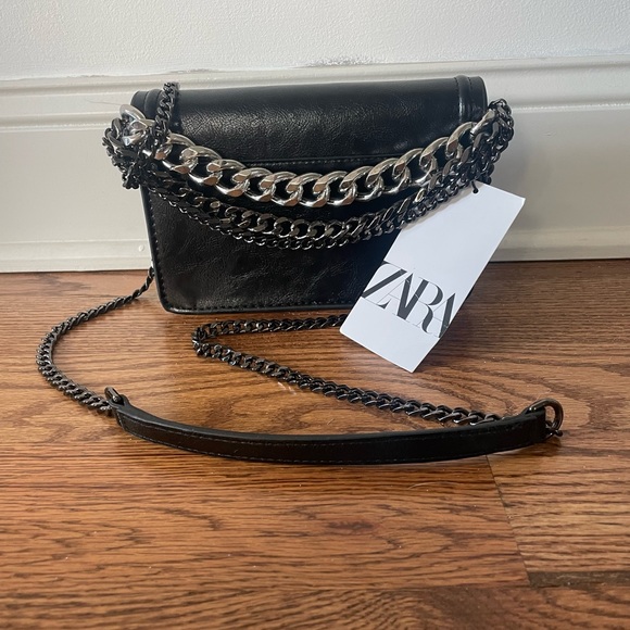 Zara | Accessories | Black Zara Purse Faux Leather Chains Side Body ...